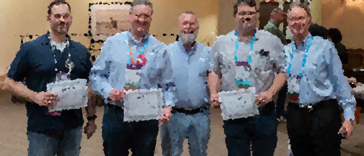 رئيس IOUG وسارج يتحدثان عن IOUG - أكاديمية Cisco للشبكات، معهد Linux ...